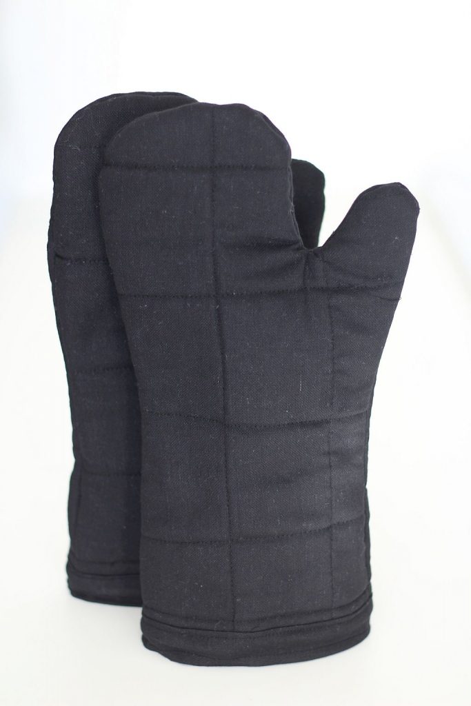 DIY Oven Gloves – Greenie Dresses For Less